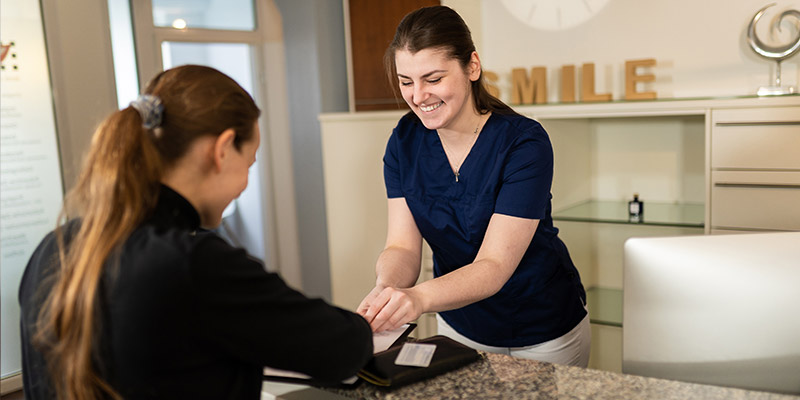 Neupatient - Zahnärzte Dr. Hampe & Kollegen